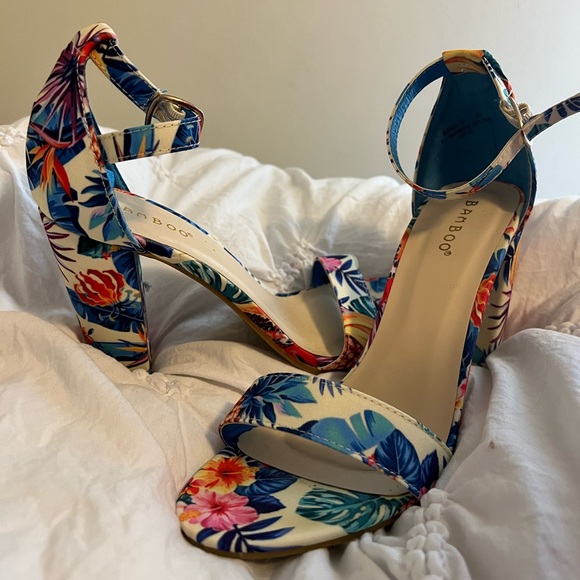 BAMBOO | Shoes | Amazing Flower Pattern Shoes Very Comfortable And ...